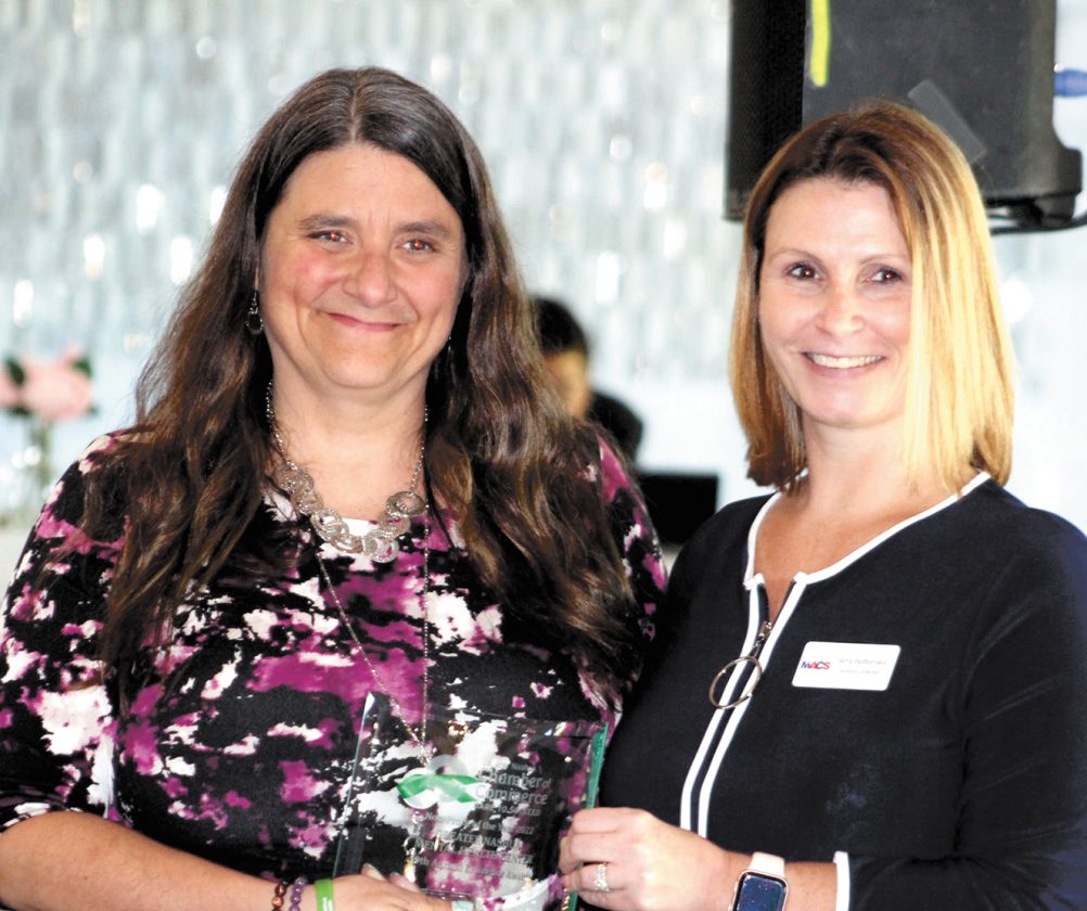 Chamber bestows Eminence Awards upon top Nashua leaders; speakers offer ...